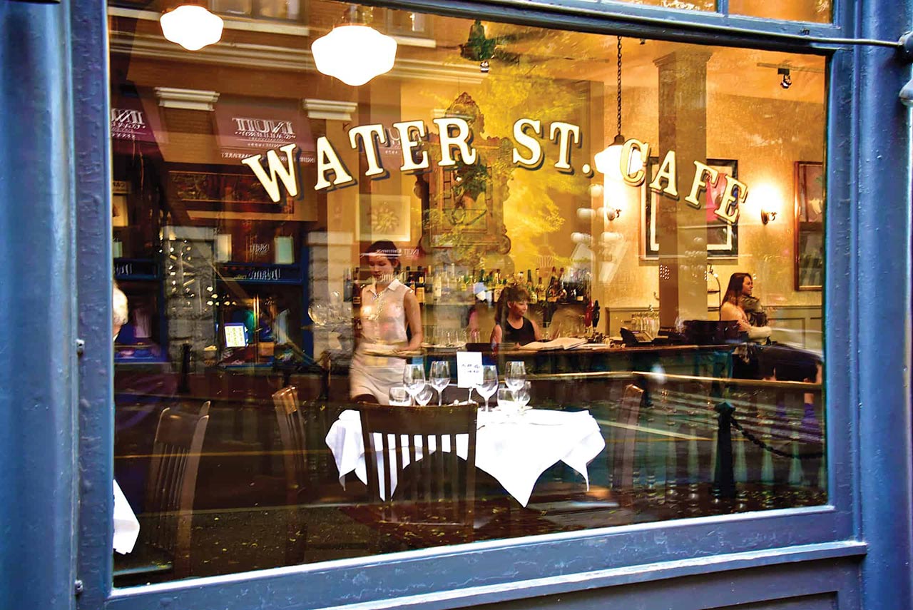 Review: Water St. Cafe Has Barely Changed in Two Decades—and That's a ...