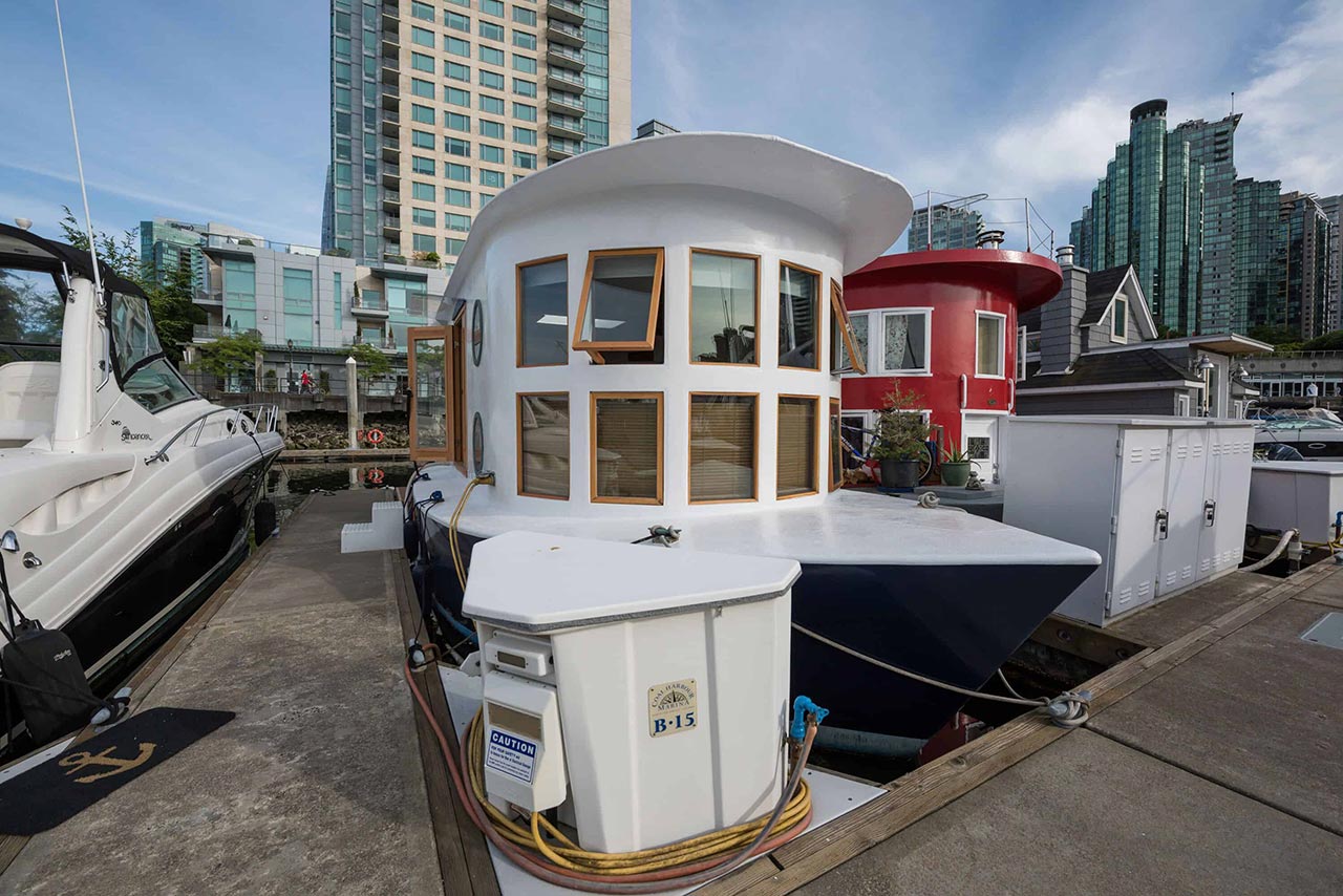 Condo of the Week: $259,000 for a float home in Coal Harbour ...