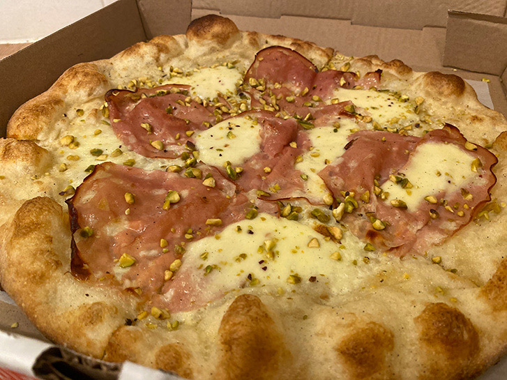 Celebrate Pizzeria Farina's 11th Birthday with $11 Margherita Pies ...